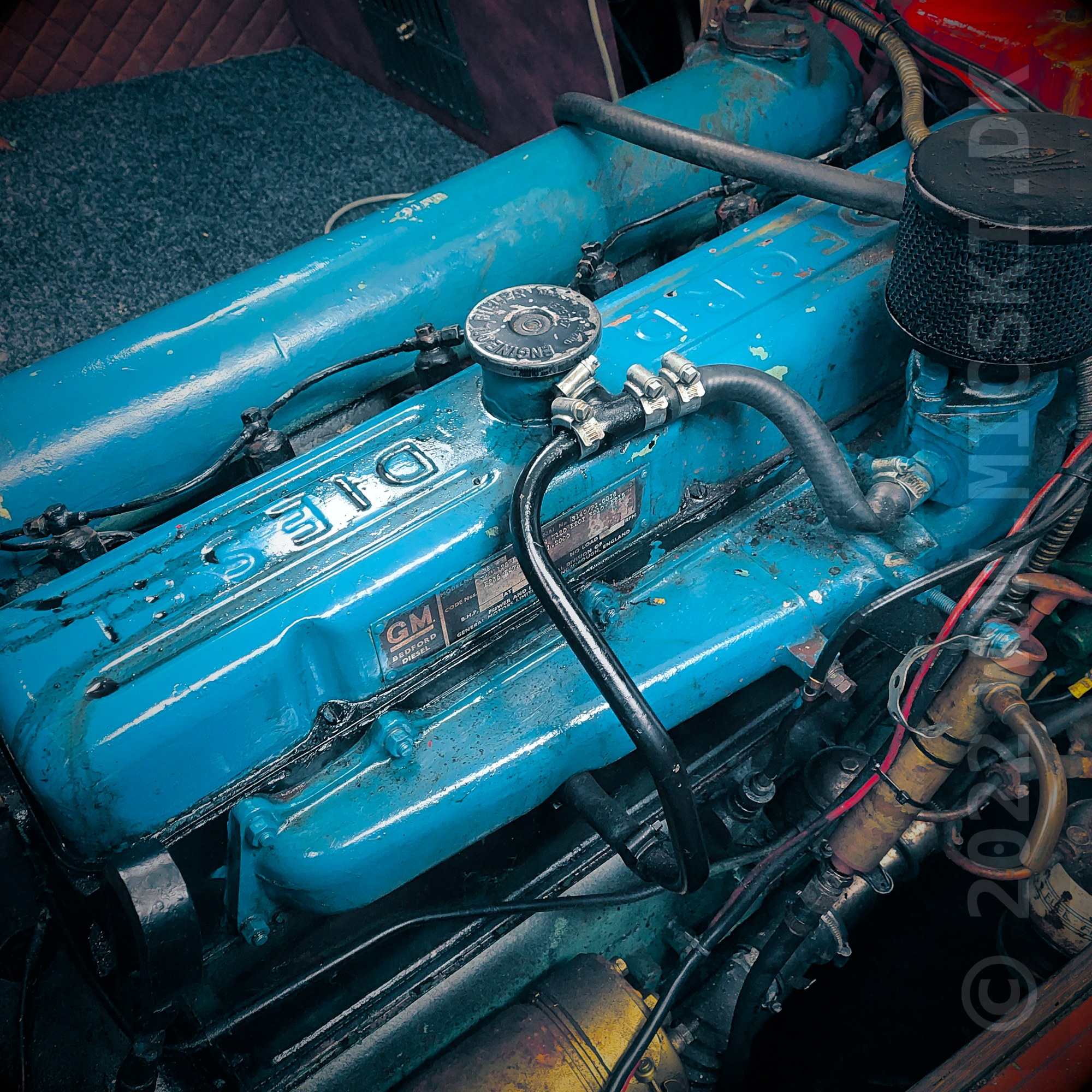 Service manual for 220 and 330 cu. in. Bedford industrial diesel ...